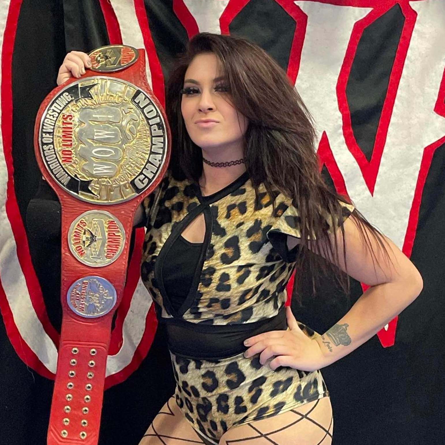 WOW-No-Limits-Champion-Vicious-Vicki – Warriors of Wrestling