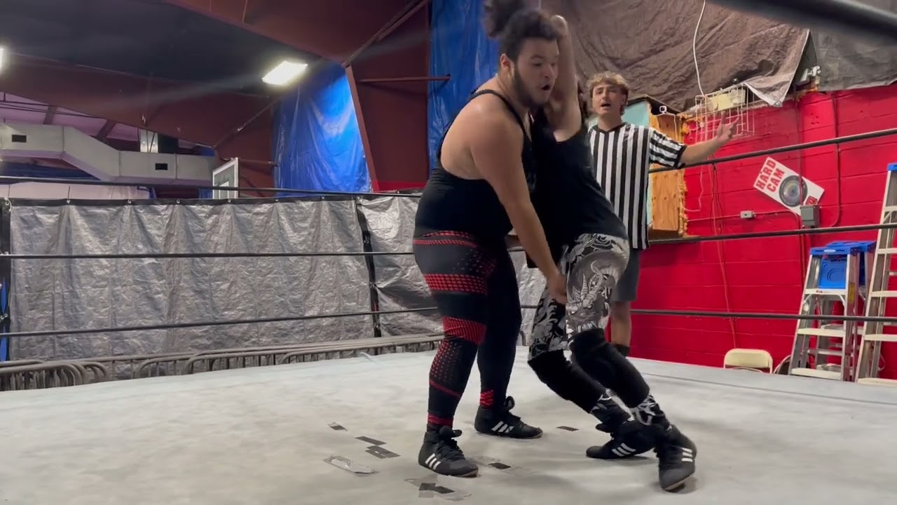 Warriors Showcase – Angel Novack v Jason Void – Warriors of Wrestling