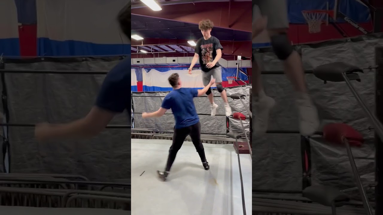 W.O.W Workout Clips – Jack Negin and Vinny V. – Warriors of Wrestling