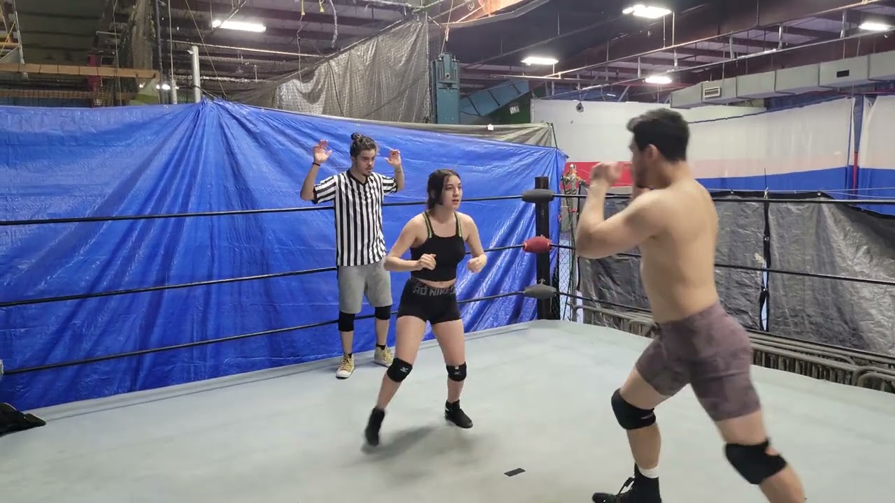 [INTERGENDER WRESTLING] Roger Mendez & Mike Datello v Suzy & Richie ...