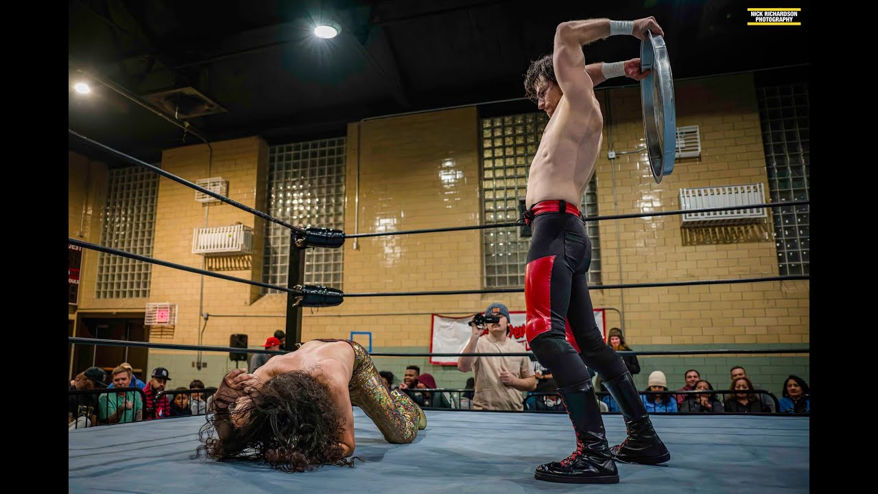 W.O.W No-Limits championship – “First Class” Justin Adams v “Disco ...